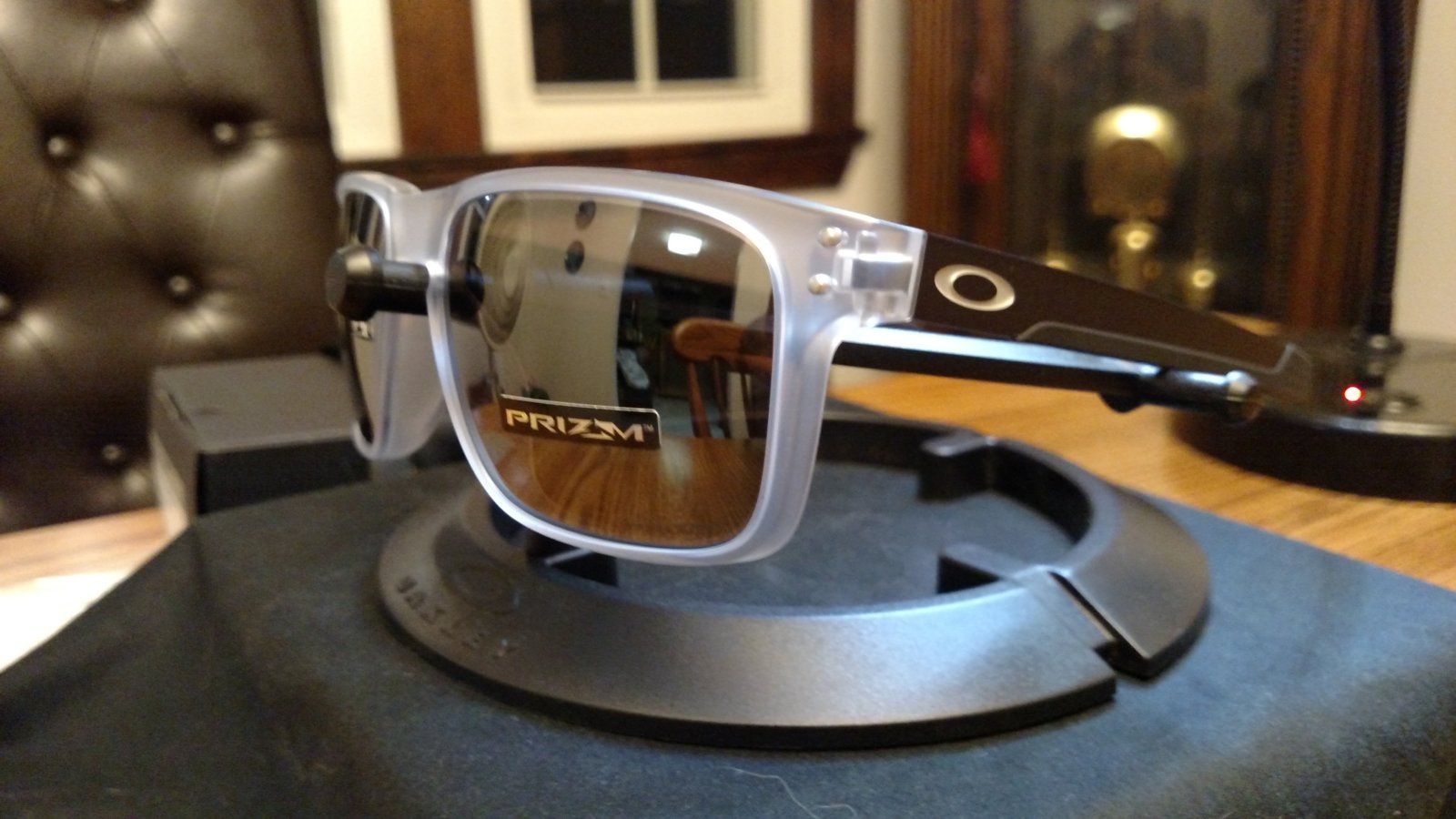 Oakley Holbrook Sunglasses - The Ultimate Guide