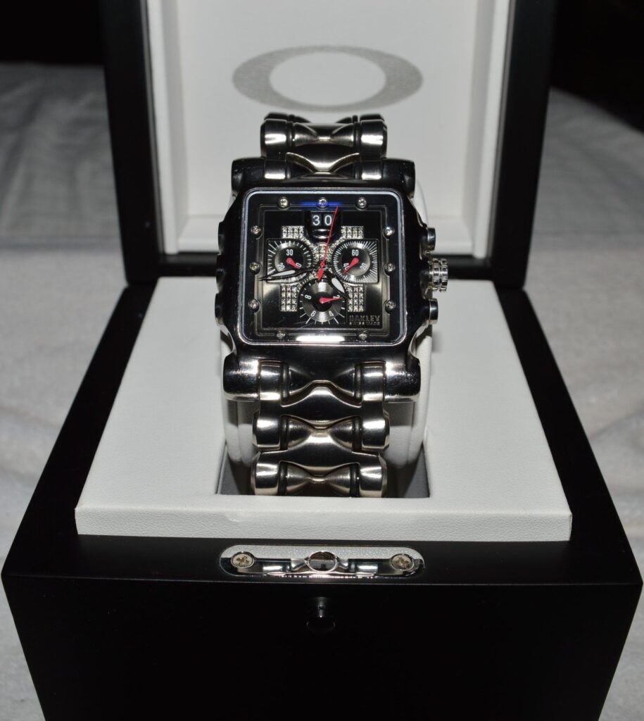 Oakley Watches | The Complete Guide to Every Oakley Watch