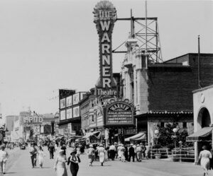 When Were Sunglasses Invented? The History of Shades