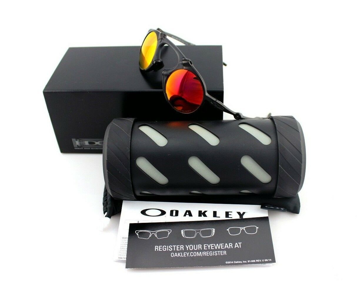 Oakley Madman Sunglasses | Ultimate Guide & Review
