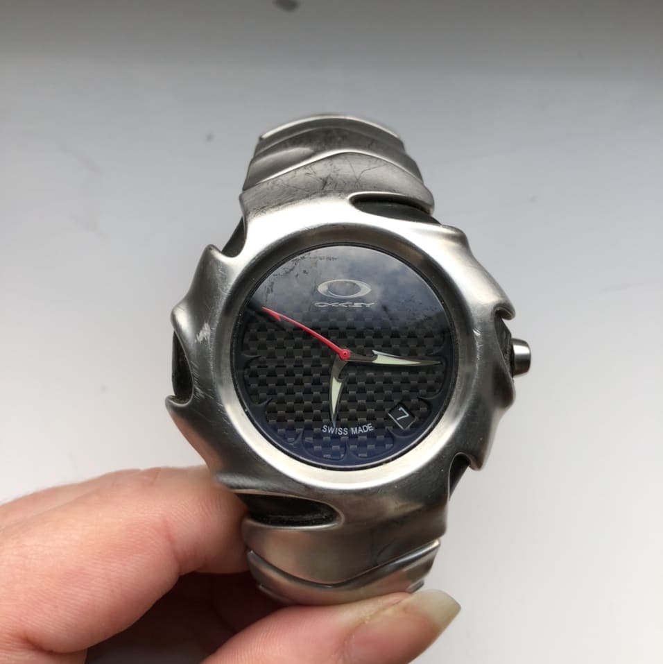 Oakley Watches | The Complete Guide to Every Oakley Watch