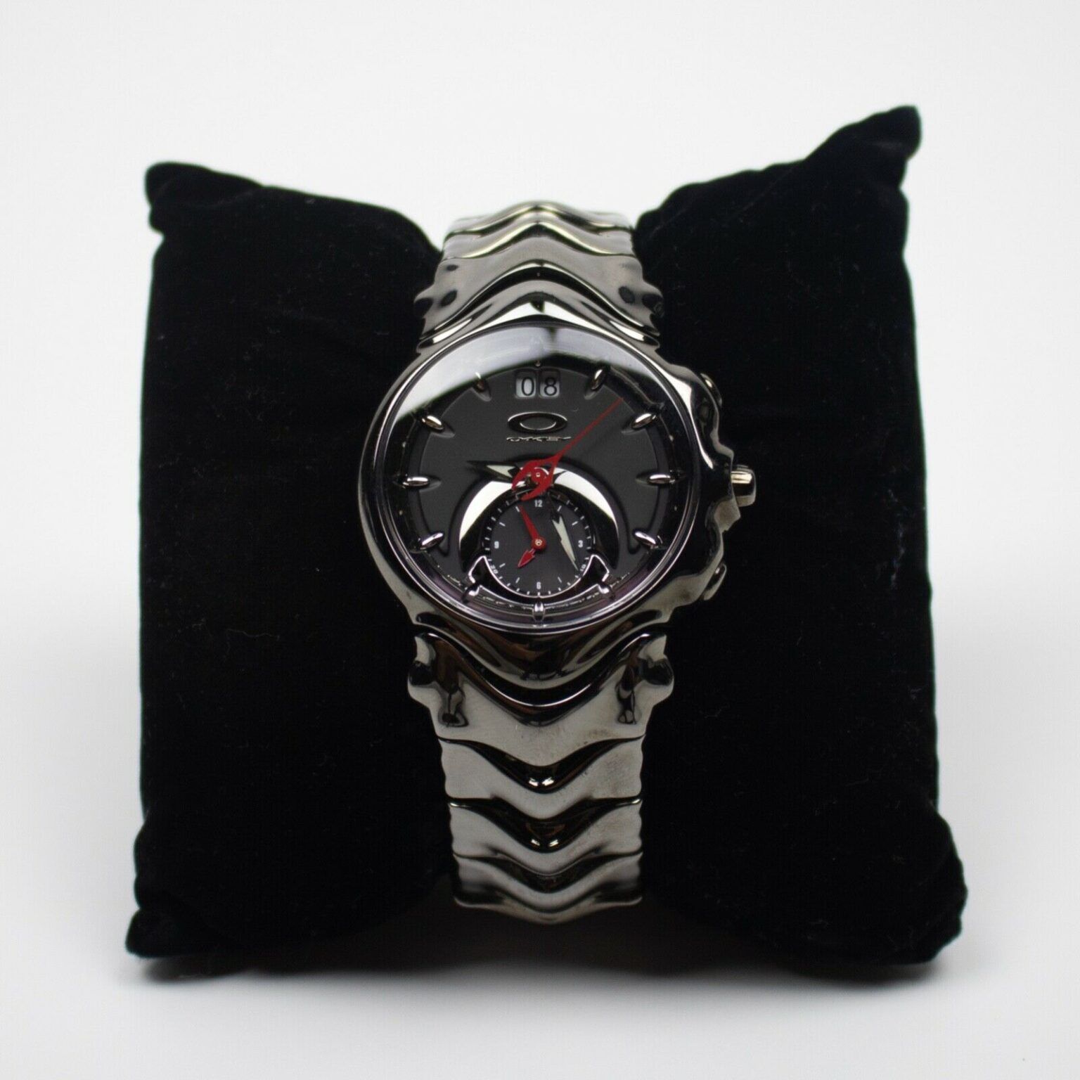 Oakley Watches | The Complete Guide to Every Oakley Watch