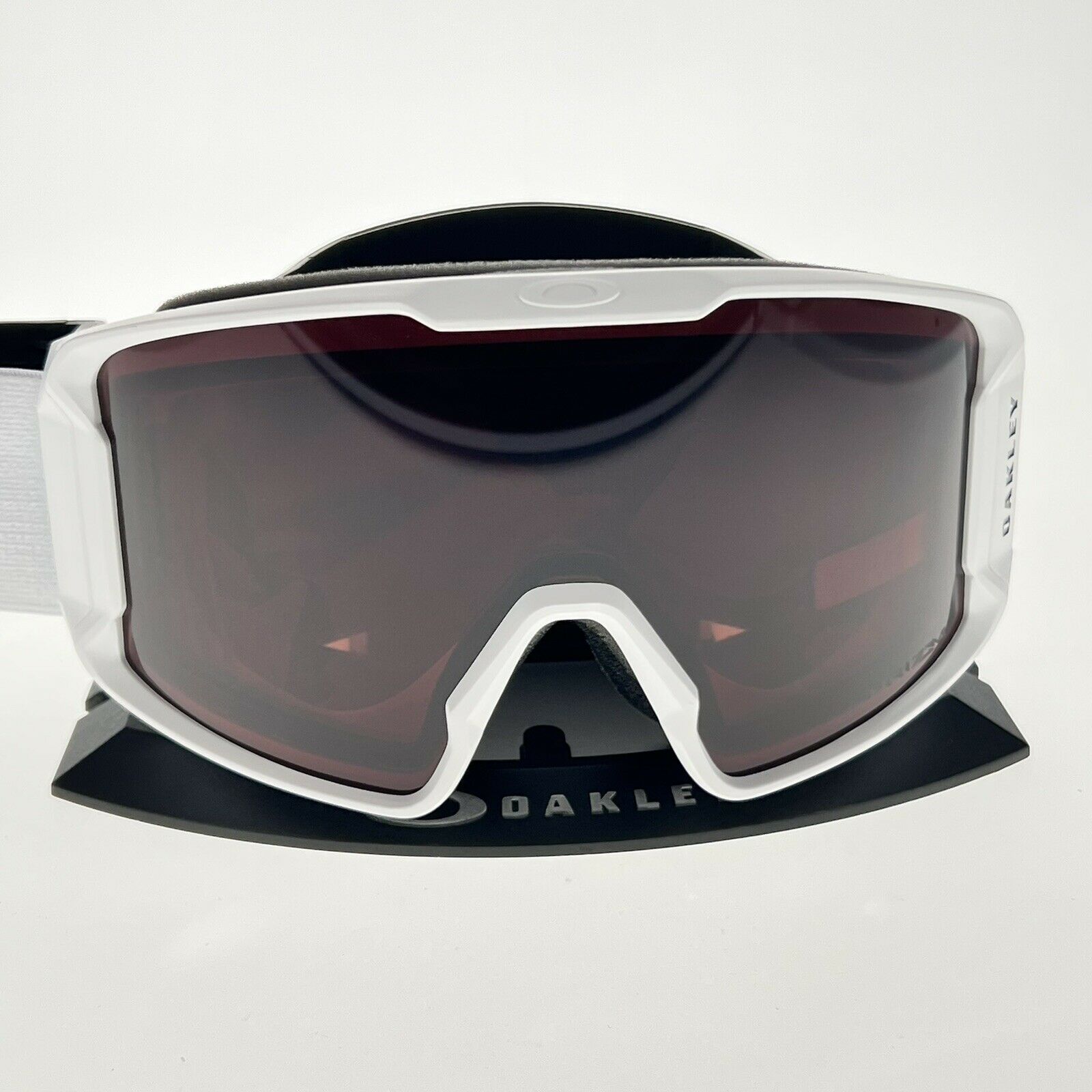Oakley PRIZM Dark Grey Lens | Snow Review