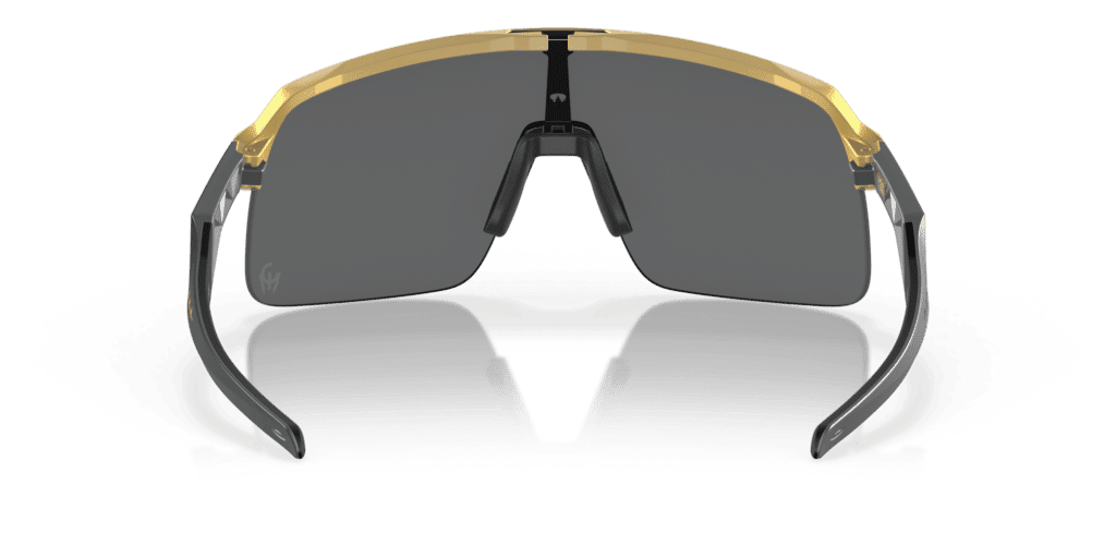 Oakley Launches Patrick Mahomes II Limited Edition Collection