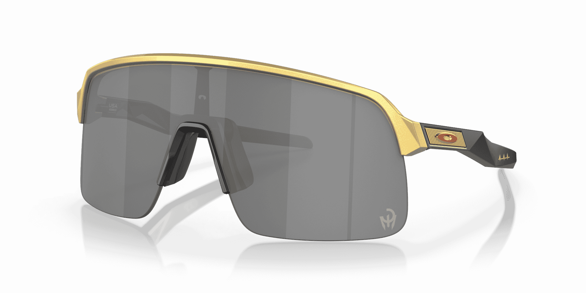 Oakley Launches Patrick Mahomes II Limited Edition Collection